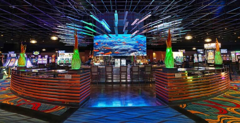 Restaurants and Dining | The Point Casino and Hotel